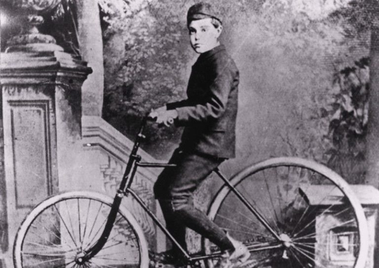 Heroes Of The Real World